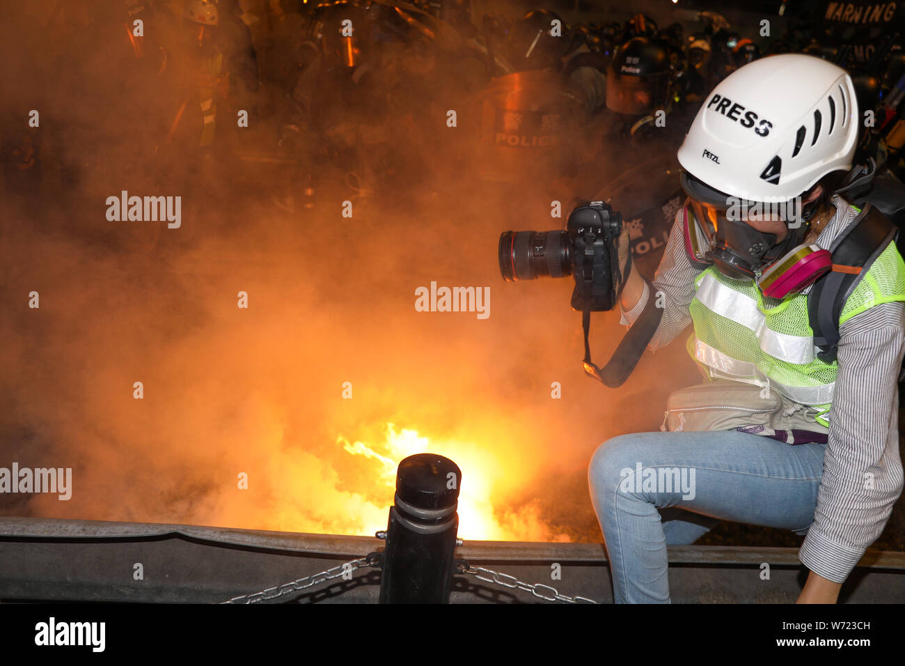 Grenade explosion hi-res stock photography and images - Alamy
