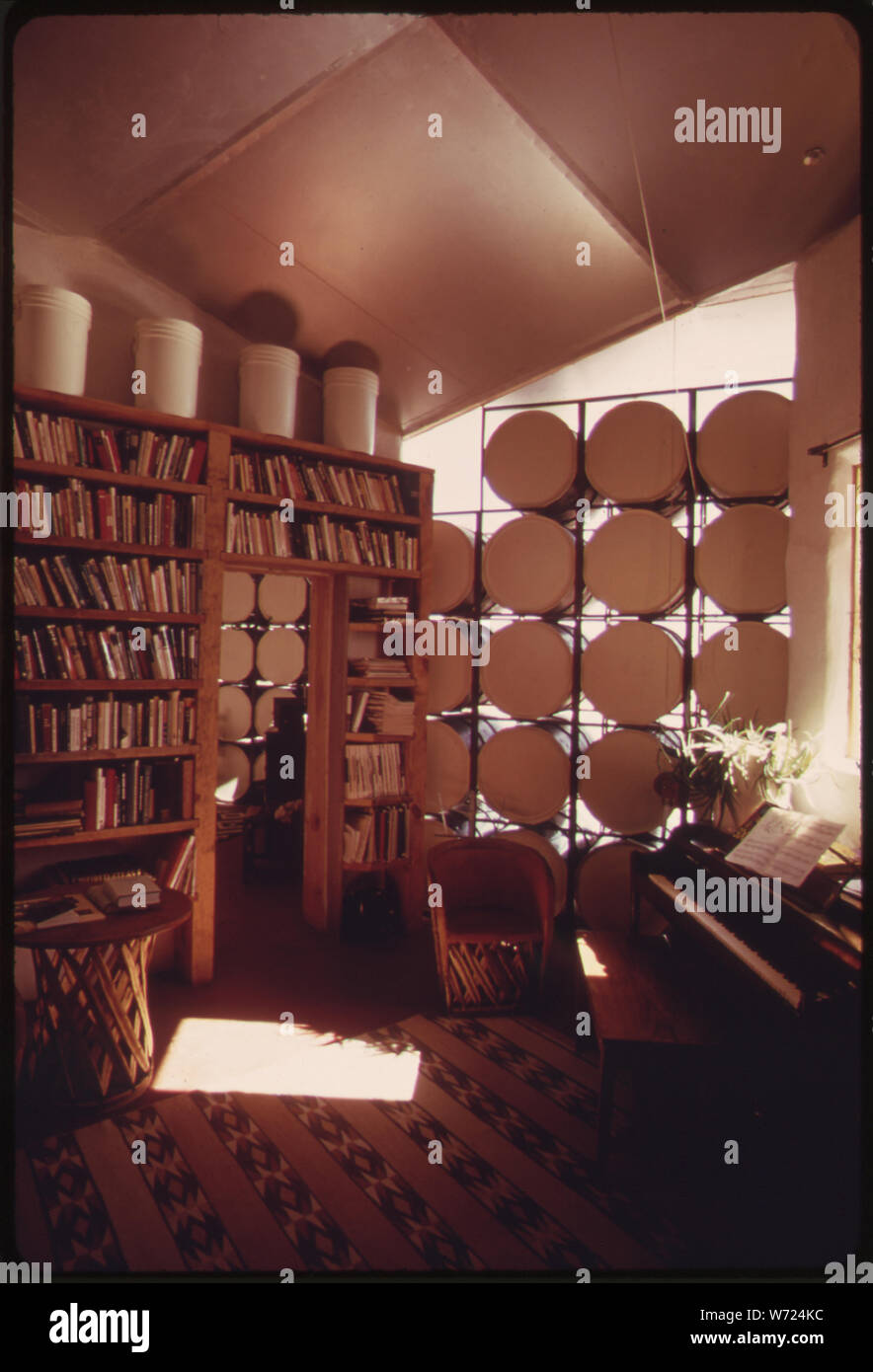 Solar drums hi-res stock photography and images - Alamy