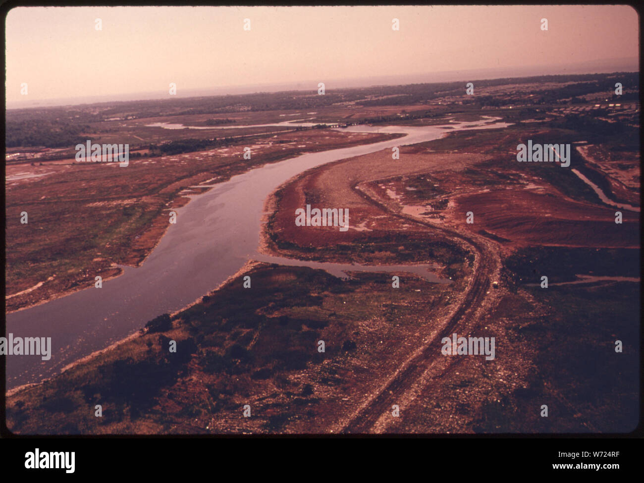 Factors island hi-res stock photography and images - Alamy