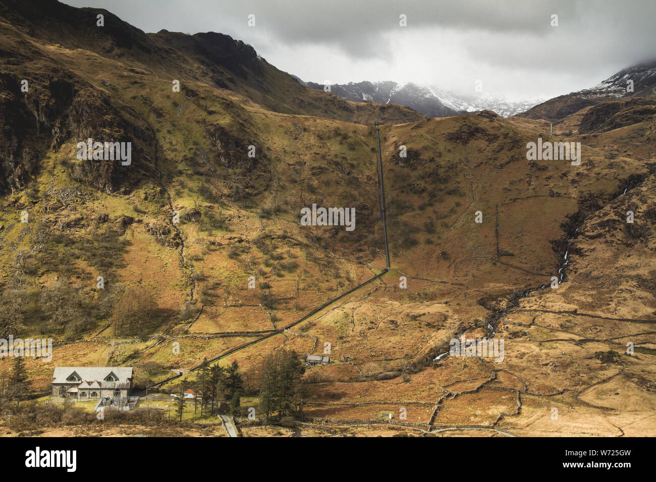 Cwm idwal snowdonia wales hi-res stock photography and images - Alamy