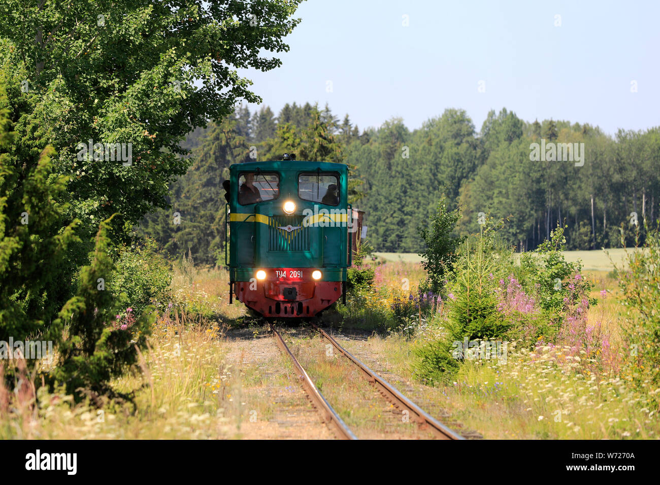 Train railway soviet hi-res stock photography and images - Alamy