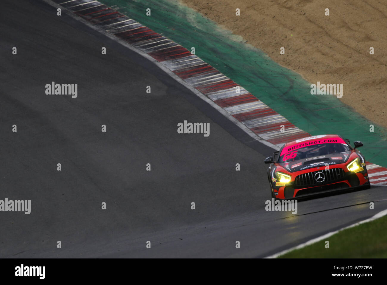 Nick jones hi-res stock photography and images - Alamy