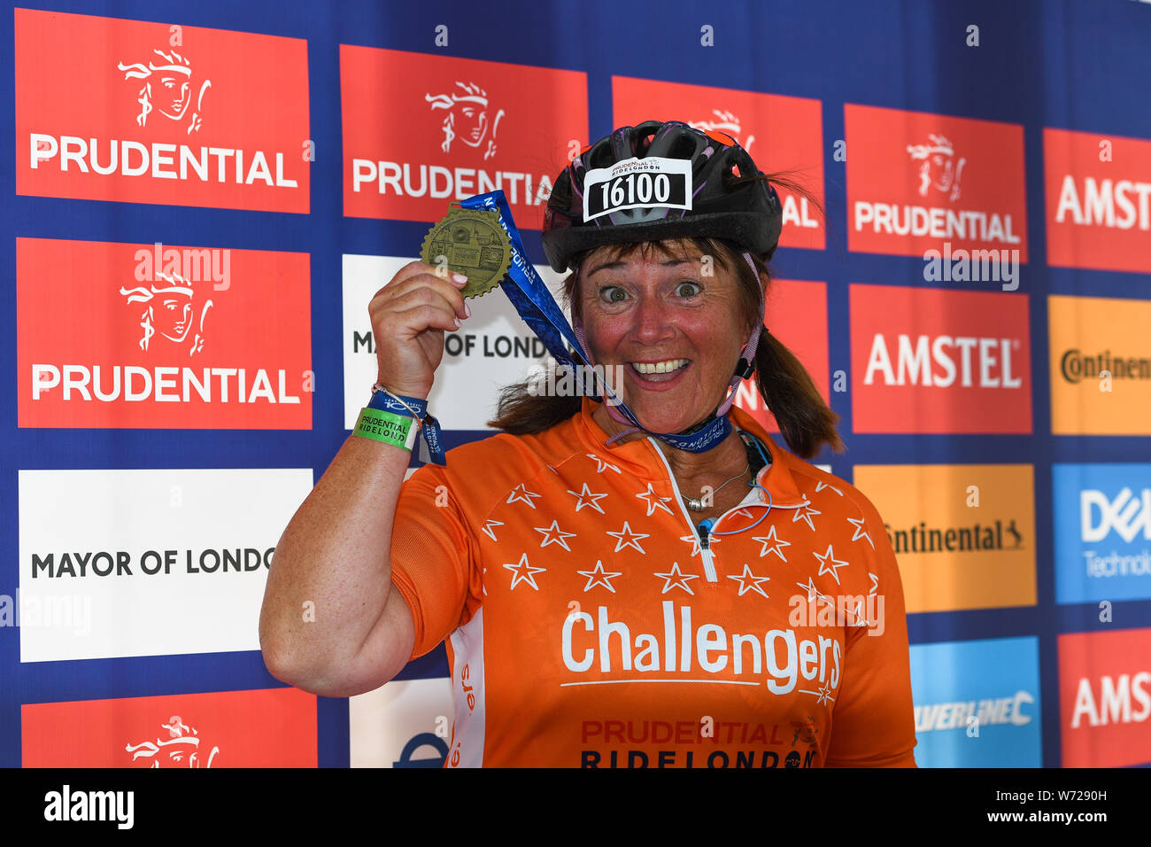 Laura wiggins hi-res stock photography and images - Alamy