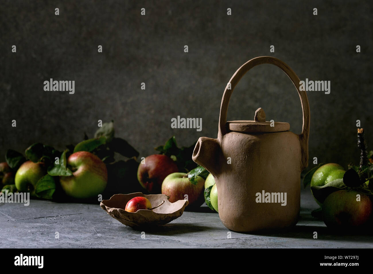 Hand made tea leaves hi-res stock photography and images - Alamy