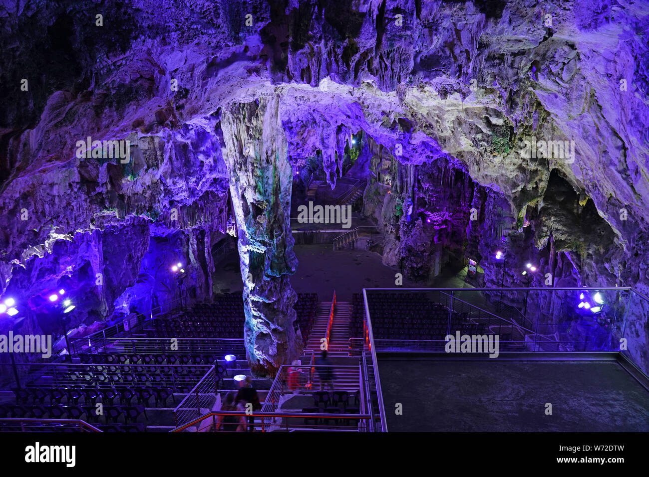 Gibraltar caves hi-res stock photography and images - Alamy