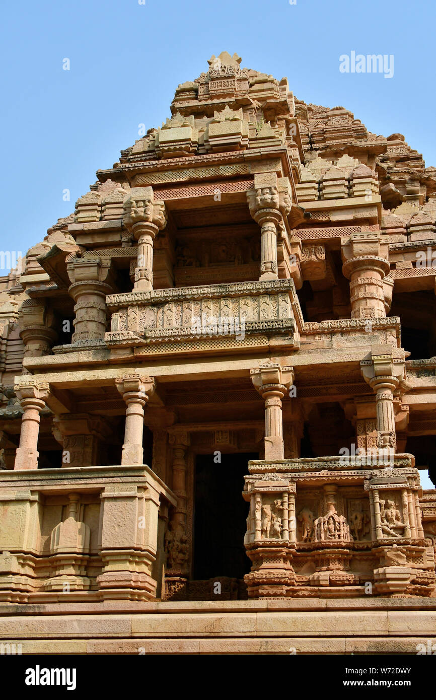 Sas-Bahu Ka mandir, or Sahastrabahu Temple, Gwalior, India, Asia Stock ...