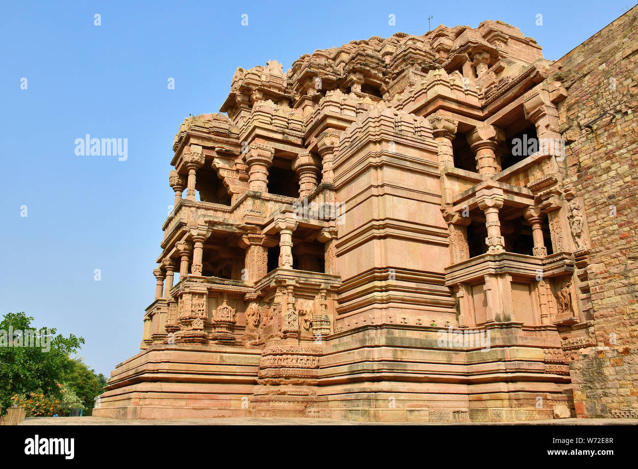Sas-Bahu Ka mandir, or Sahastrabahu Temple, Gwalior, India, Asia Stock ...