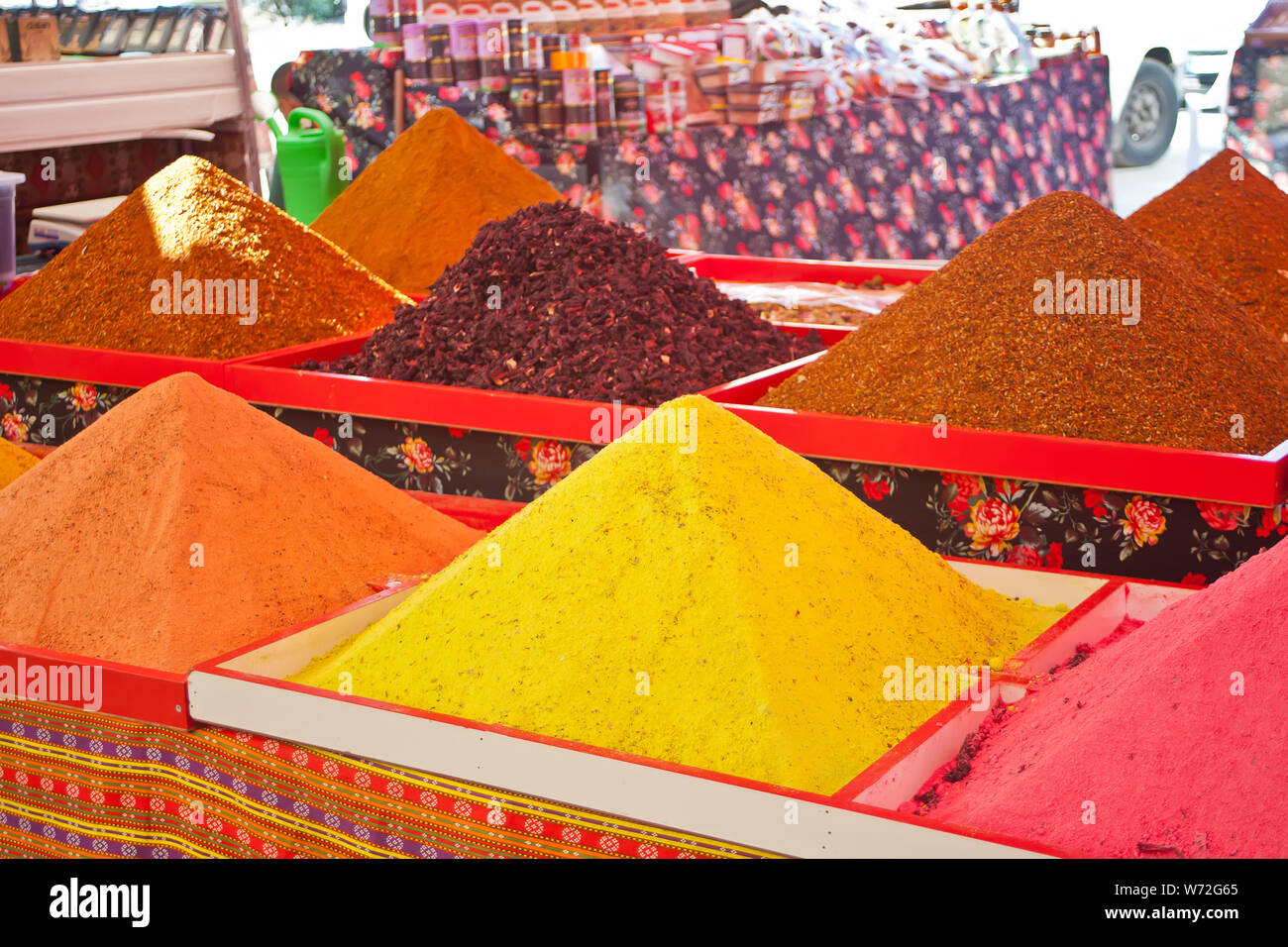 Colorful dry tea or spices at turkish market Stock Photo - Alamy