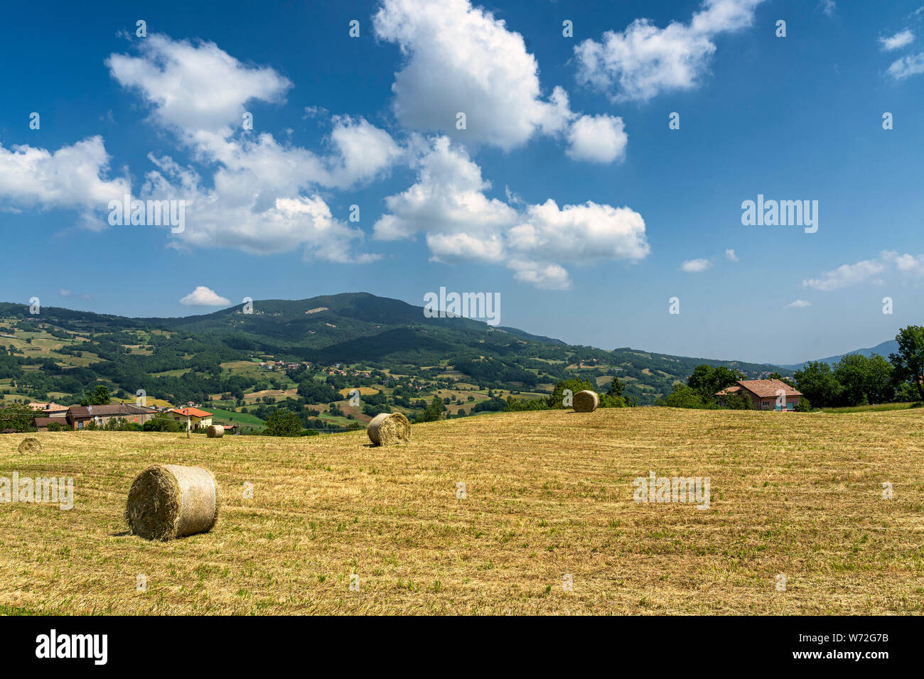 Springtime landscape along the road from Morfasso to Passo del ...