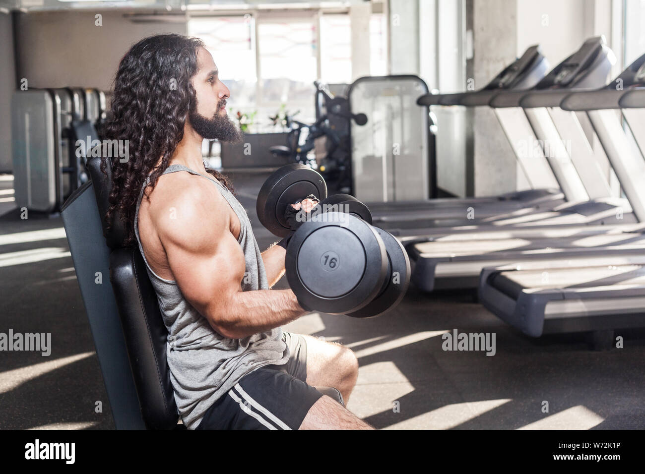 Indian man gym body building hi-res stock photography and images - Alamy