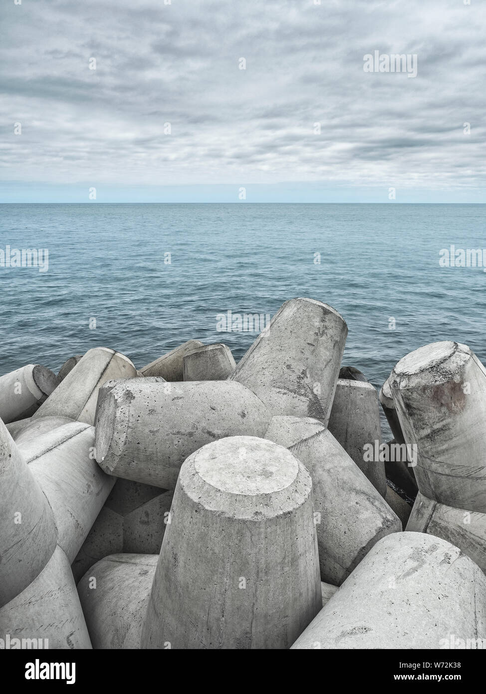 Precast Concrete Wall High Resolution Stock Photography and Images - Alamy