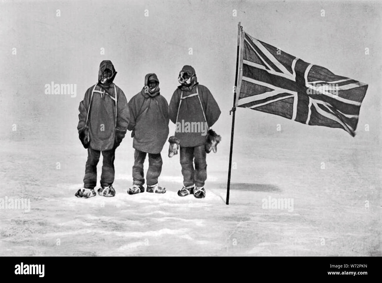 ERNEST SHACKLETON (1874-1921) Royal Navy officer and arctic explorer ...