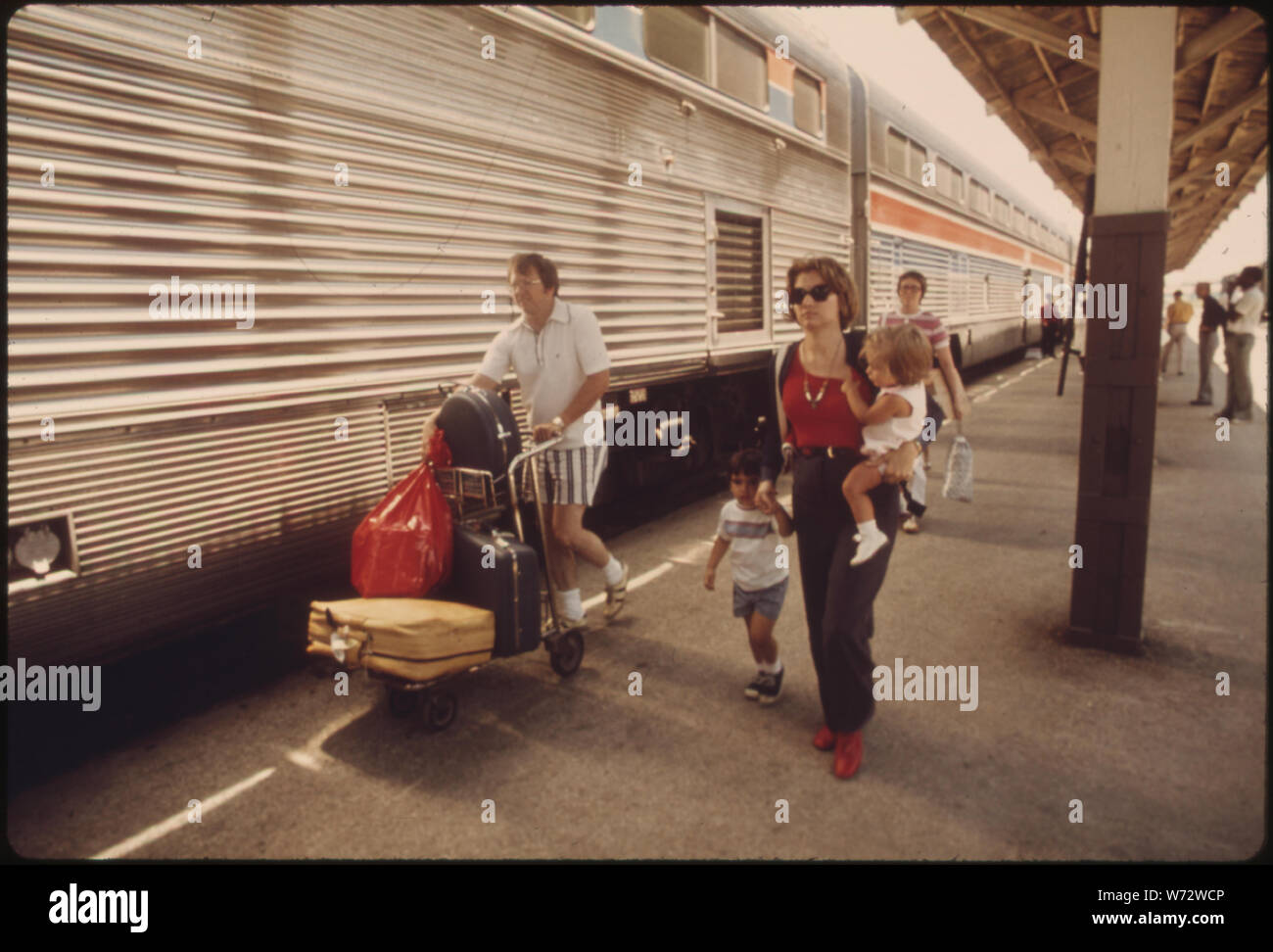 Amtrak trains 1970 hi-res stock photography and images - Alamy