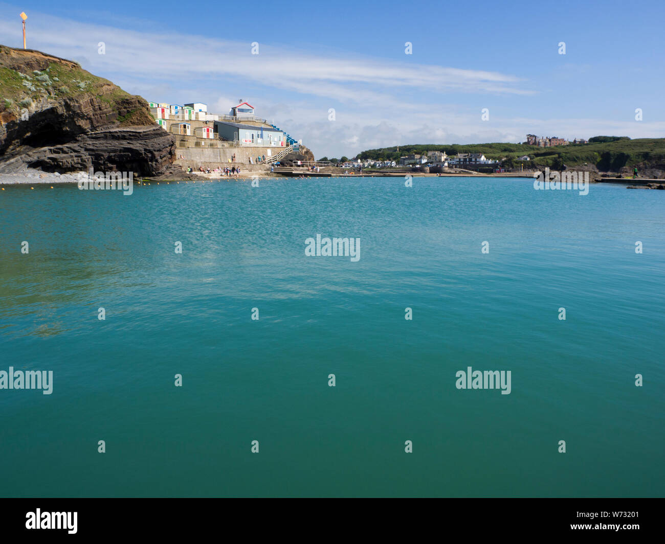 Tidal seawater swimming pool hi-res stock photography and images - Alamy