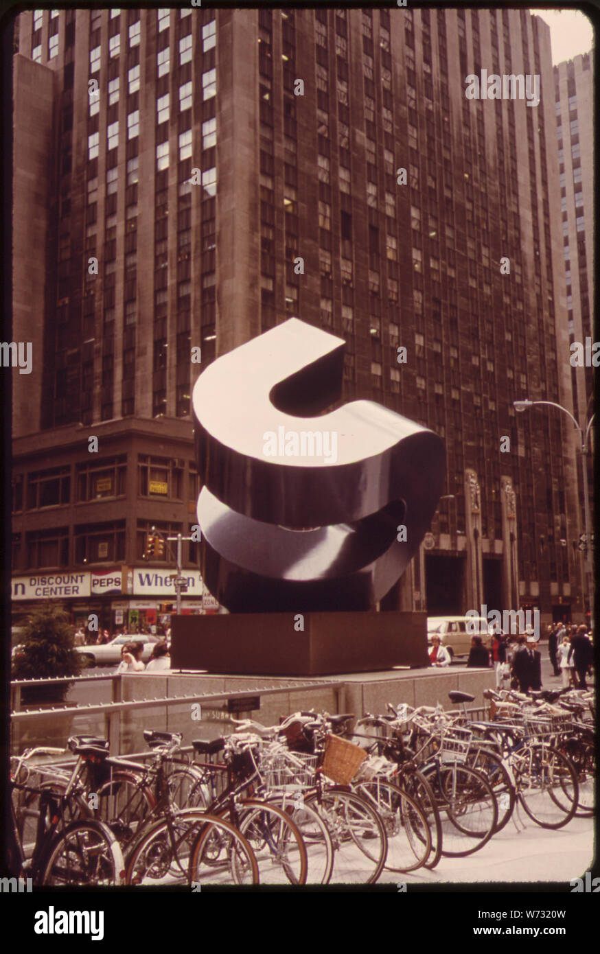 ROCKEFELLER CENTER--6TH AVENUE SIDE Stock Photo - Alamy