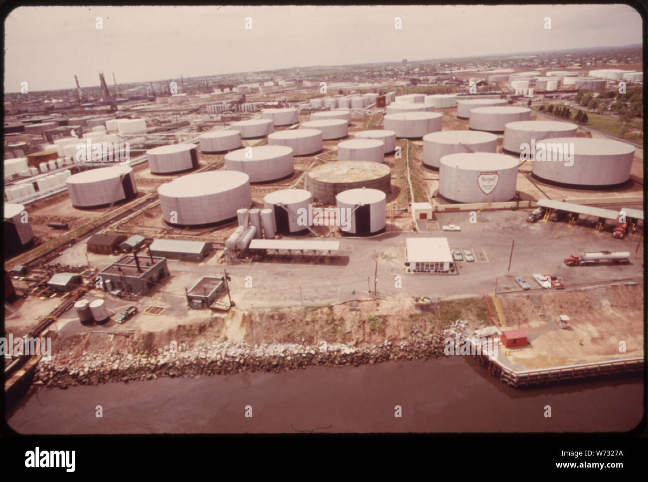 Royal petroleum hi-res stock photography and images - Alamy