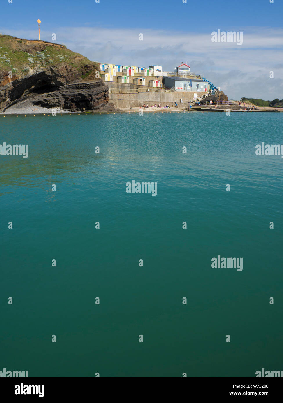 Sea pool at Bude, Cornwall, UK Stock Photo - Alamy