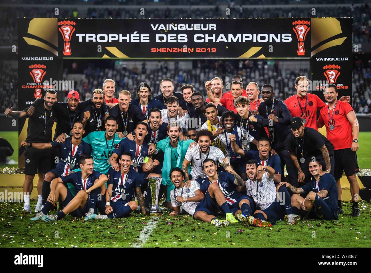 Paris Saint Germain Football Team High Resolution Stock Photography and ...