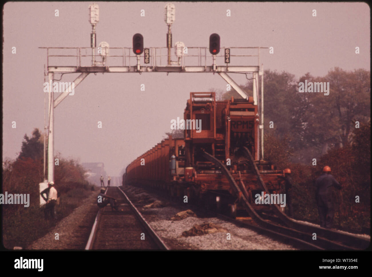 Car sections hi-res stock photography and images - Alamy