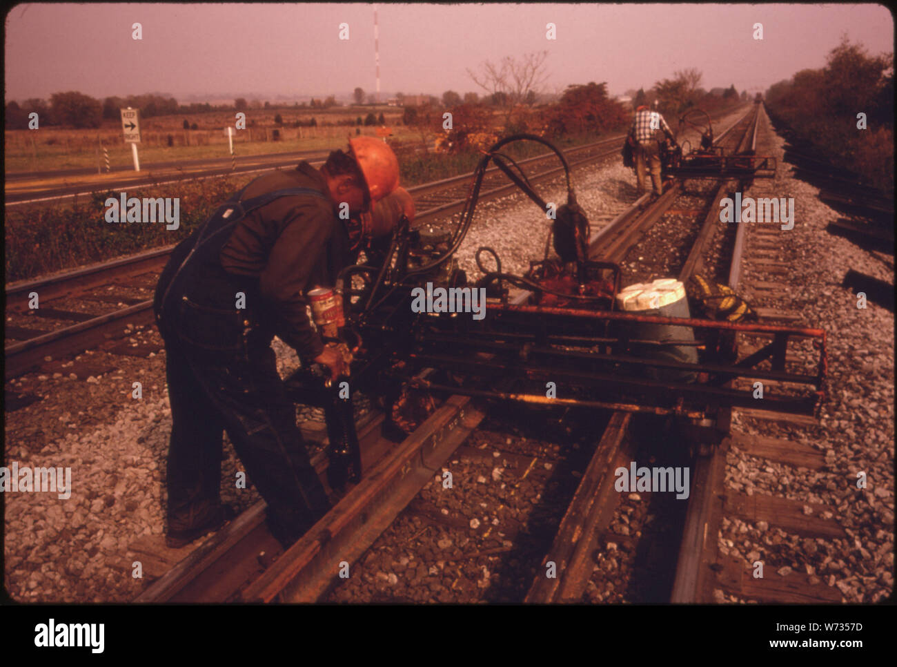 New track sections hi-res stock photography and images - Alamy