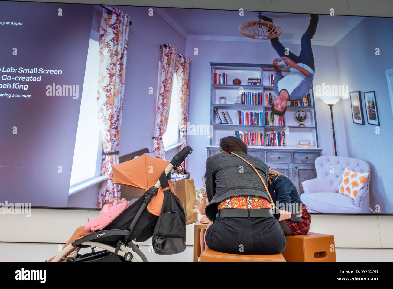 In store advertising hi-res stock photography and images - Alamy