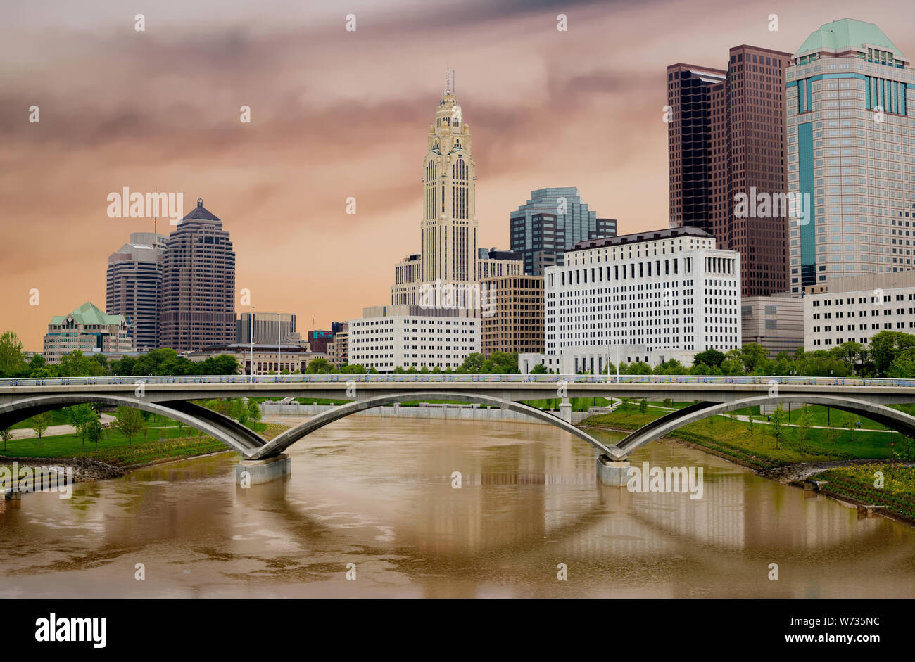 Rain Ohio River High Resolution Stock Photography and Images - Alamy