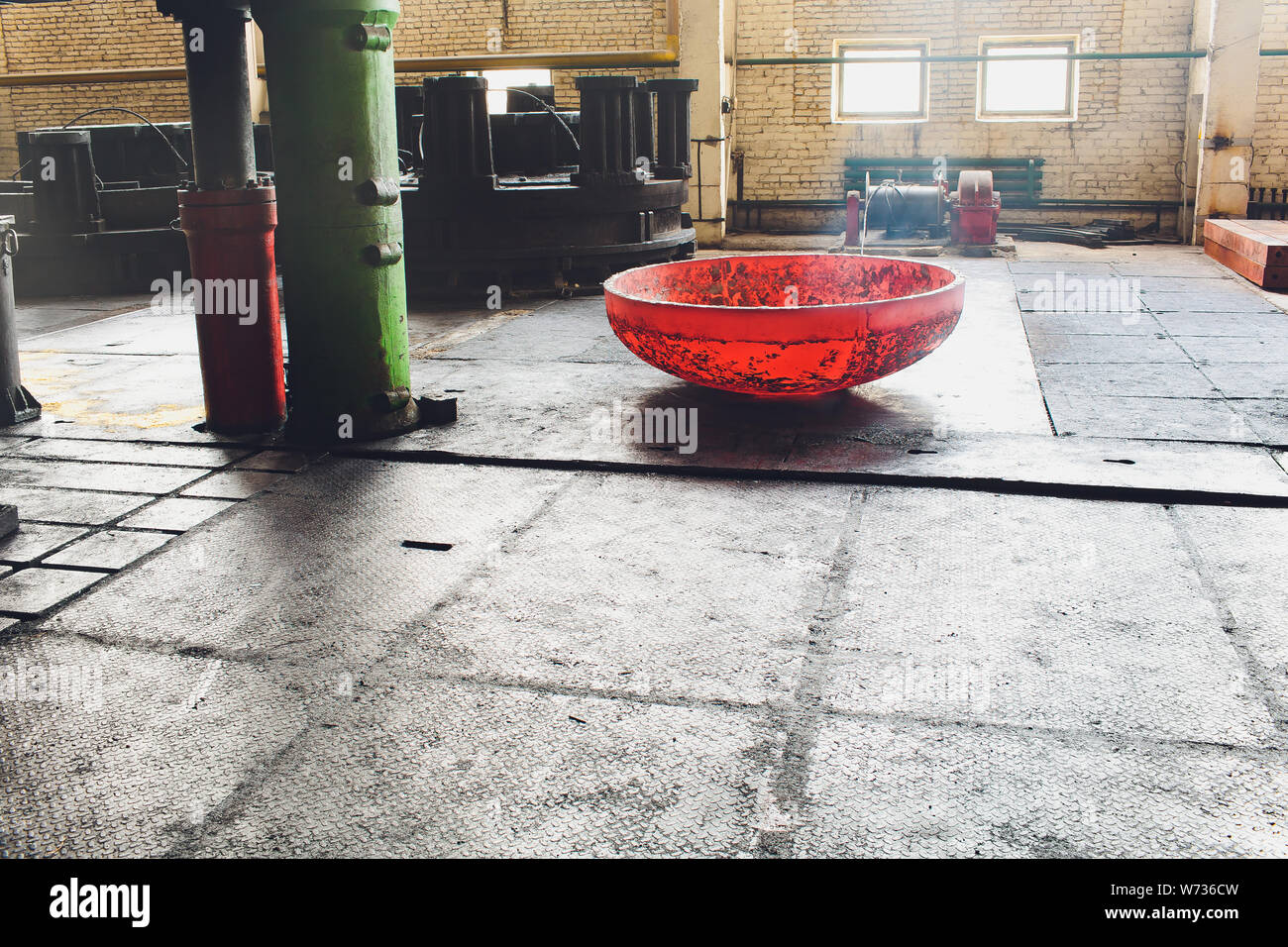 high precision hot forging product, automotive part production by hot ...