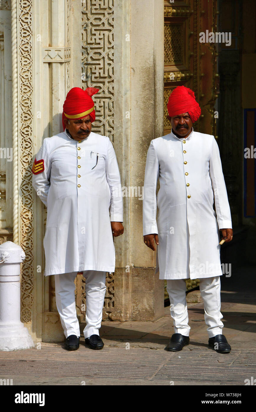 Palace guards, City Palace komplex, Jaipur, Rajasthan, India, Asia ...