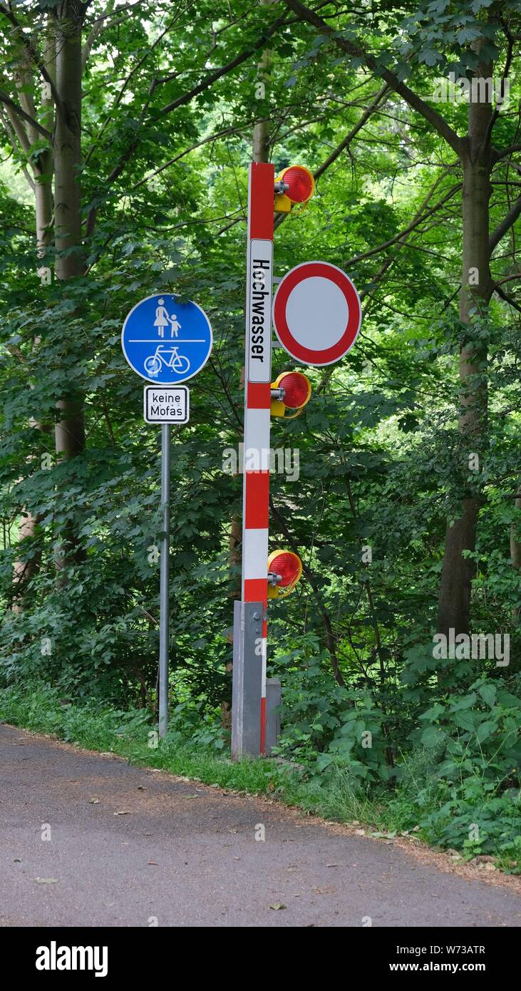 Germany flood barrier hi-res stock photography and images - Alamy