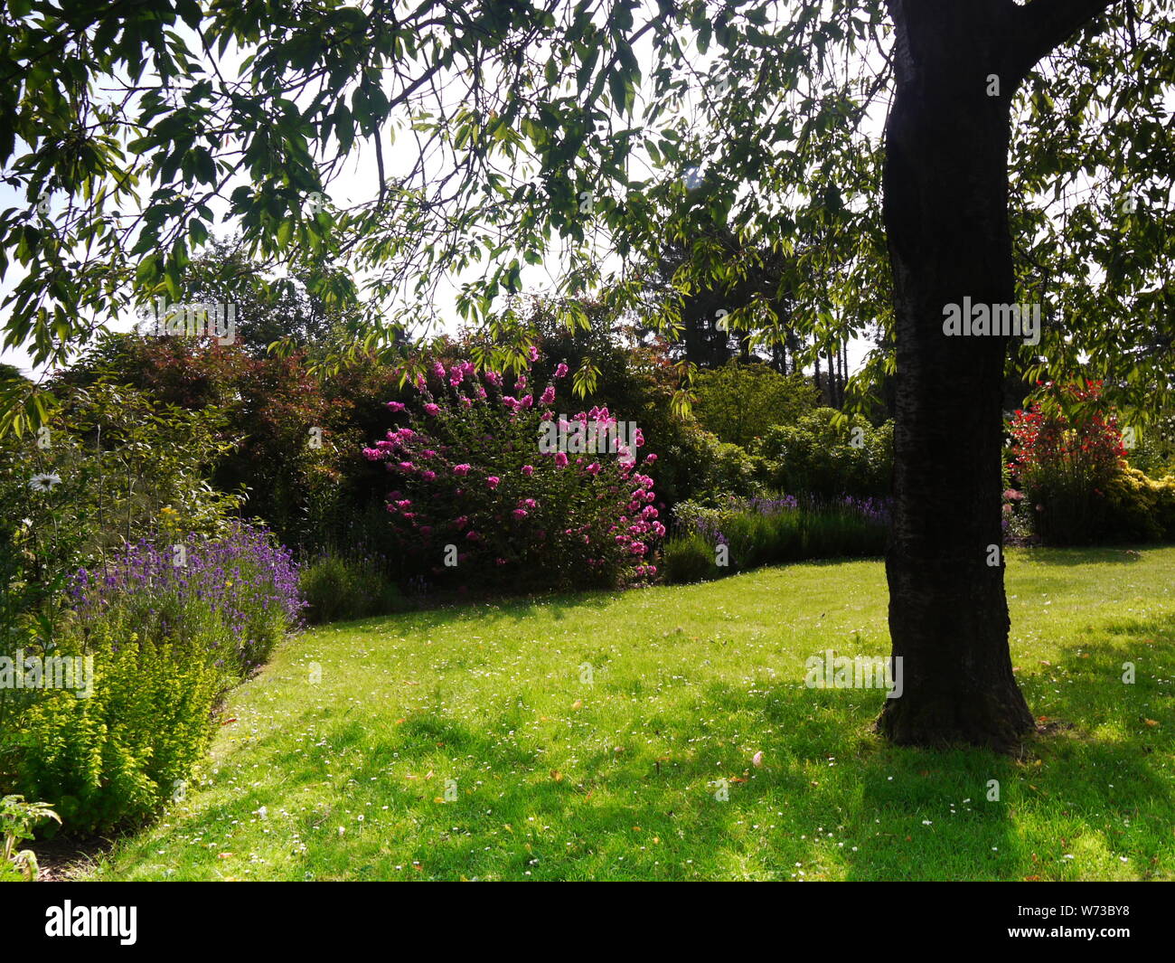 Down Grange Walled Garden Basingstoke Stock Photo - Alamy