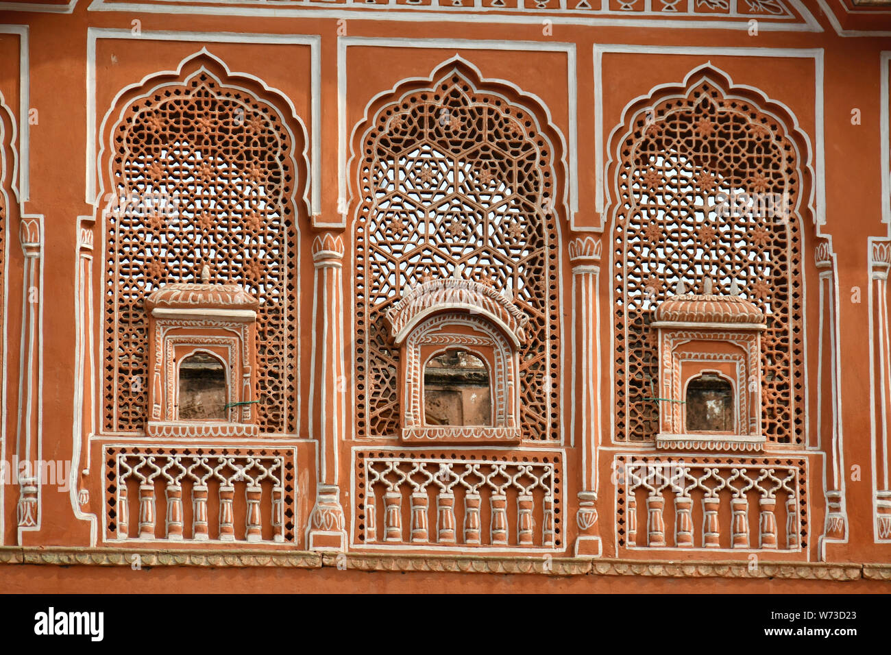 Typical colored building, Jaipur, Rajasthan, India, Asia, UNESCO World ...
