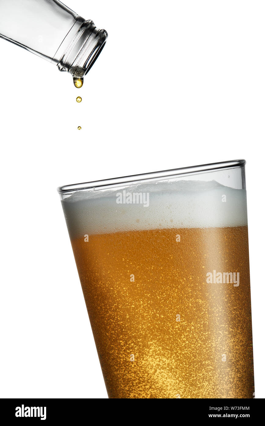 Water dripping down bottle hi-res stock photography and images - Alamy