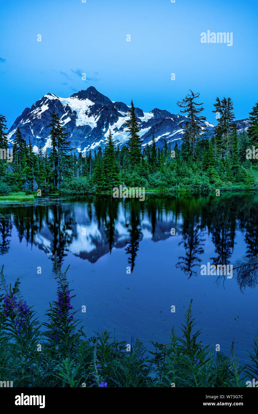 Mt baker area hi-res stock photography and images - Alamy