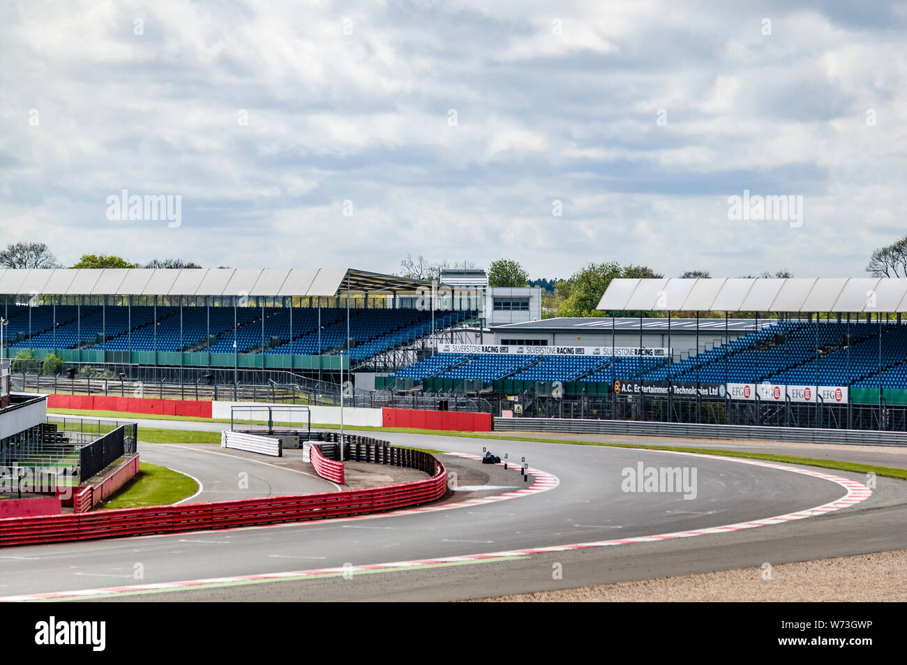 Silverstone race track hi-res stock photography and images - Alamy