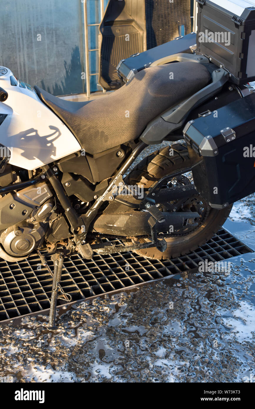 Motorcycle Car Wash Motorcycle Big Bike cleaning with foam injection ...