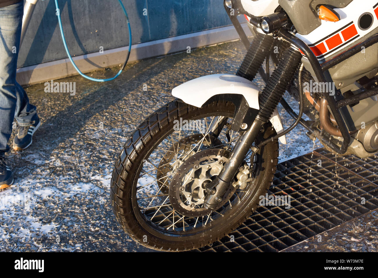 Motorcycle Car Wash Motorcycle Big Bike cleaning with foam injection ...