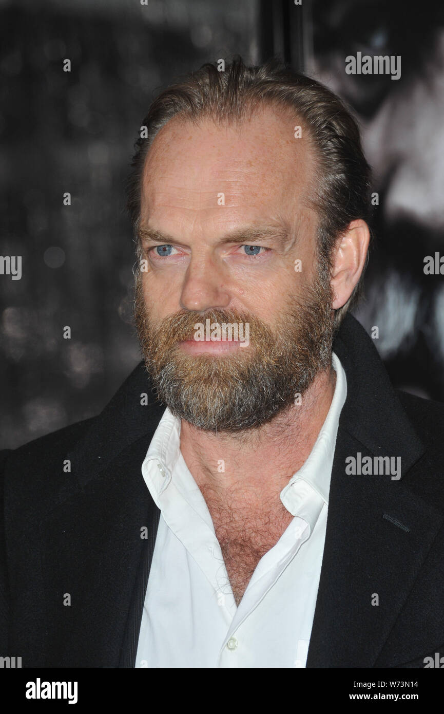 Hugo weaving wolfman premiere hi-res stock photography and images - Alamy