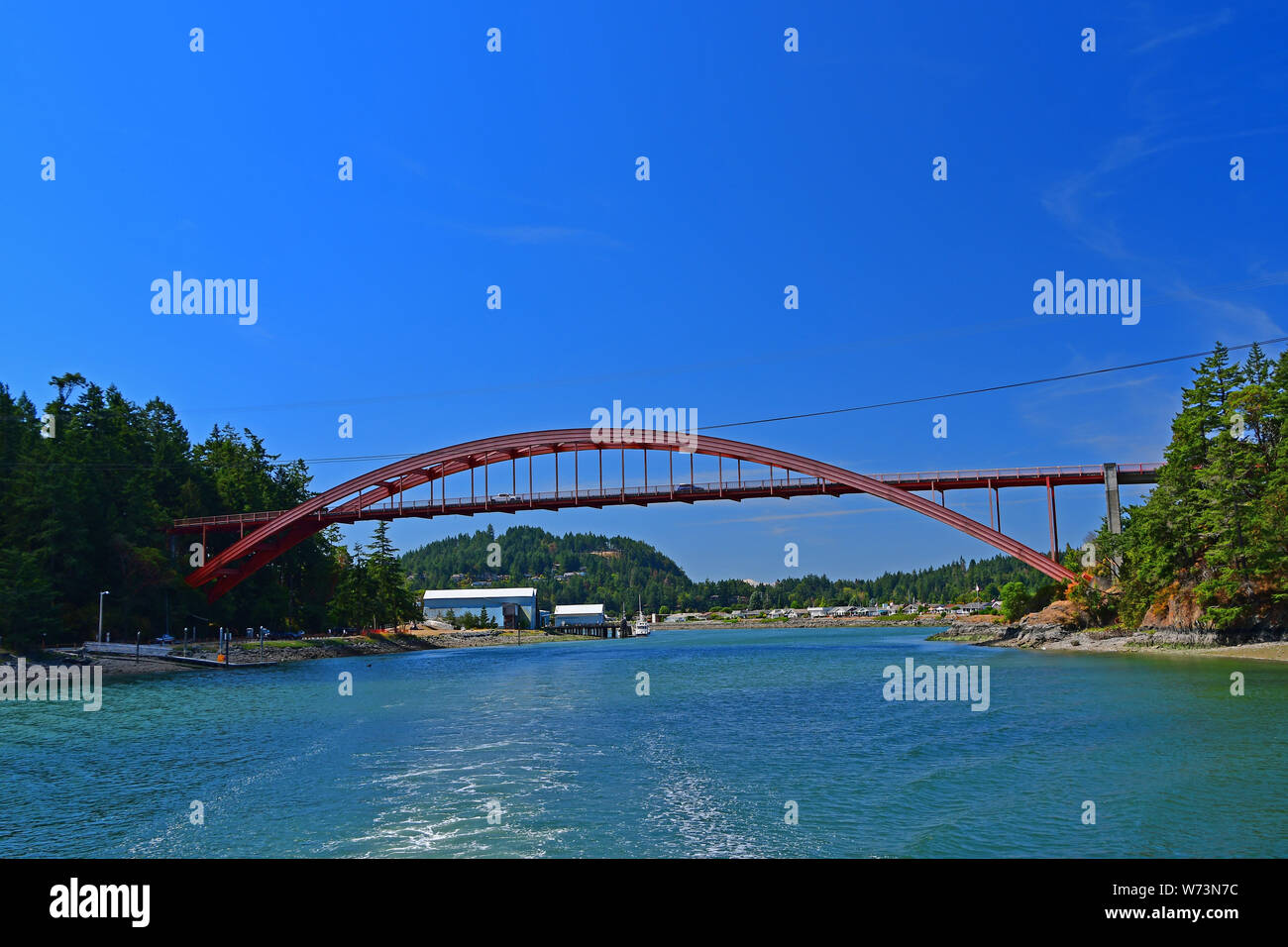 The Rainbow Bridge spanning the Swinomish Channel in La Conner ...