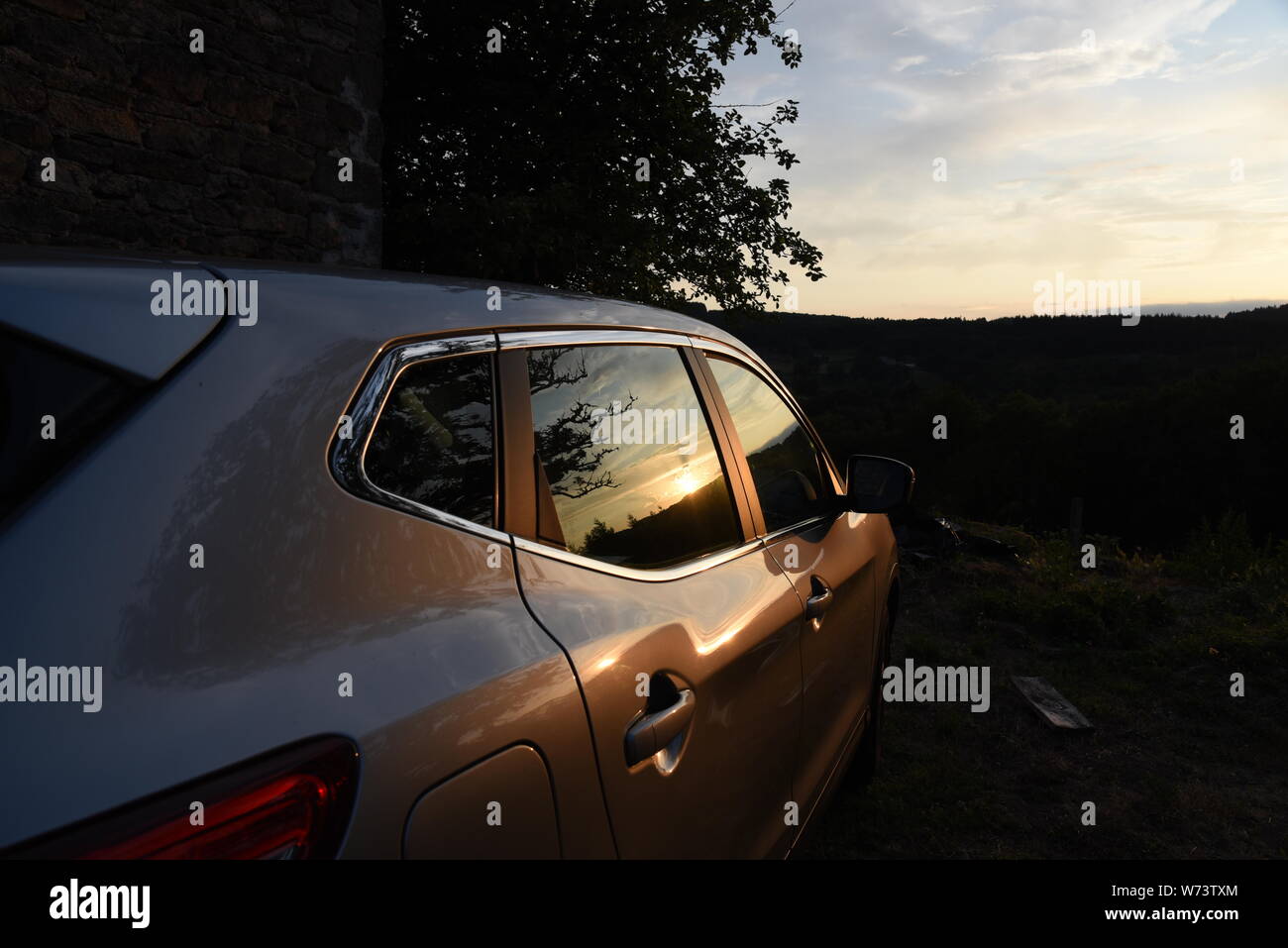 Top of Car roof with rest of the frame sky Stock Photo - Alamy