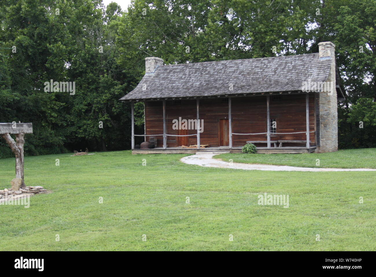Boonesfield Village High Resolution Stock Photography and Images - Alamy
