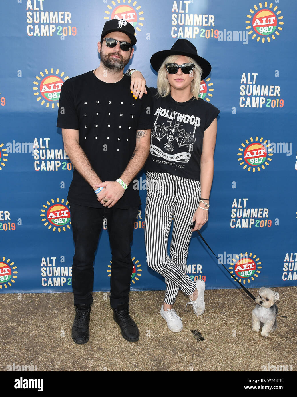 Phantogram hi-res stock photography and images - Alamy