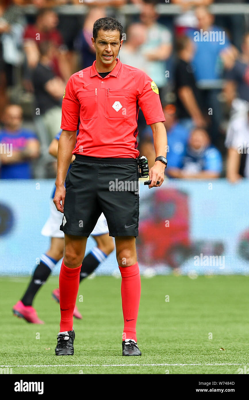 Richard martens scheidsrechter hi-res stock photography and images - Alamy Richard martens scheidsrechter hi-res stock photography and images - Alamy