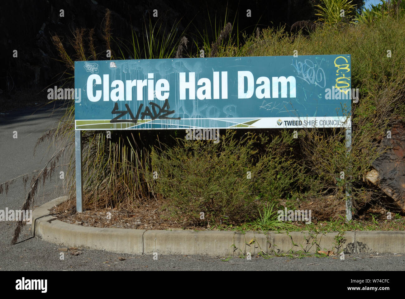 Entry Sign at the Clarrie Hall Dam, Uki, New South Wales, Australia ...