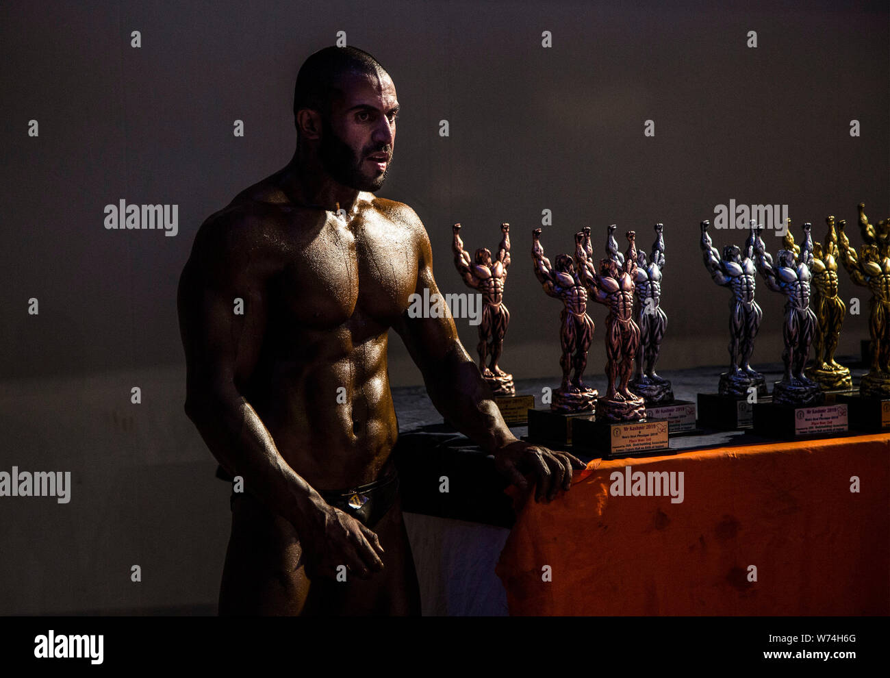 A kashmiri bodybuilder hi-res stock photography and images - Alamy