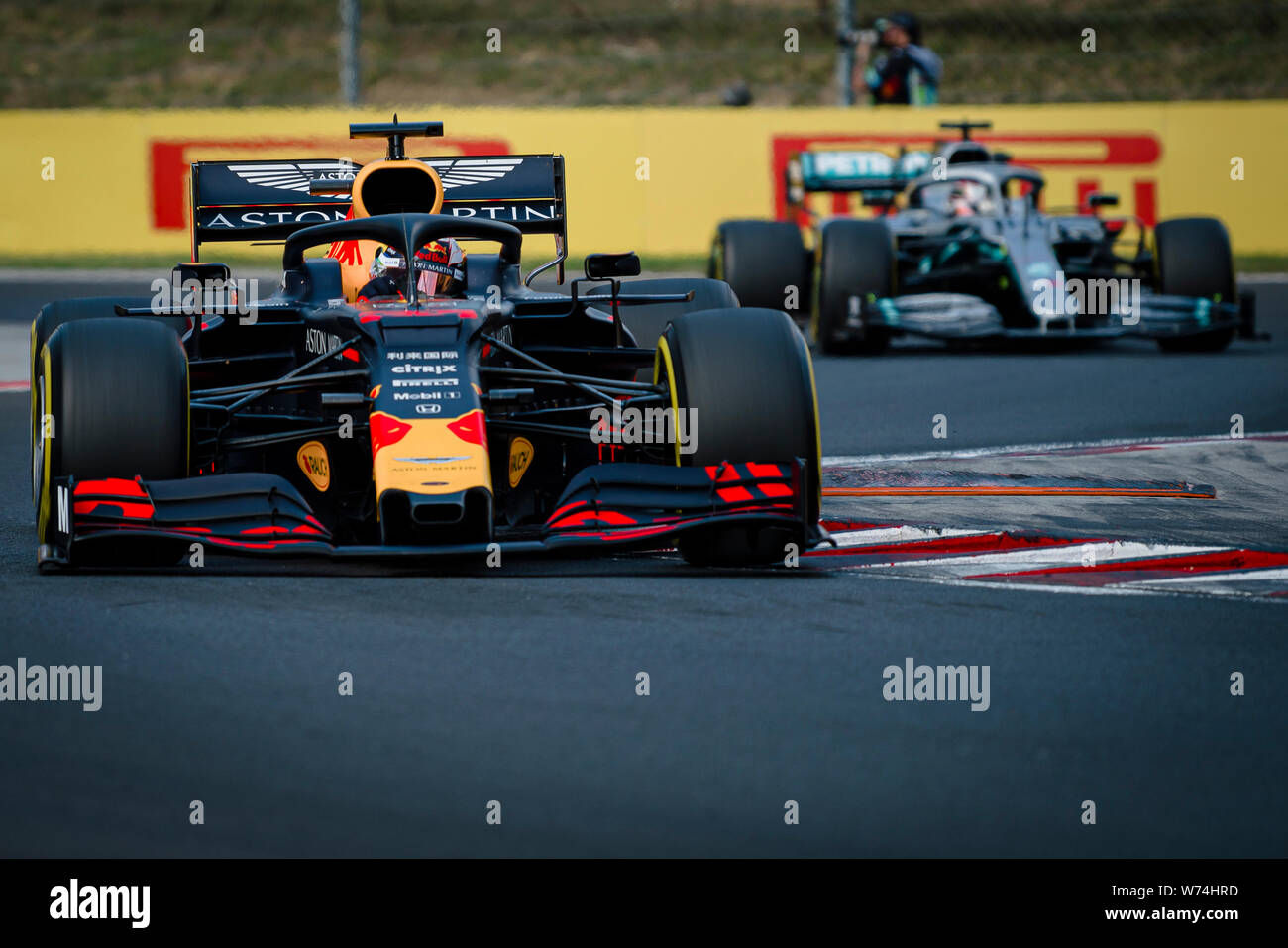 Driver in formula 1 race car hi-res stock photography and images - Alamy