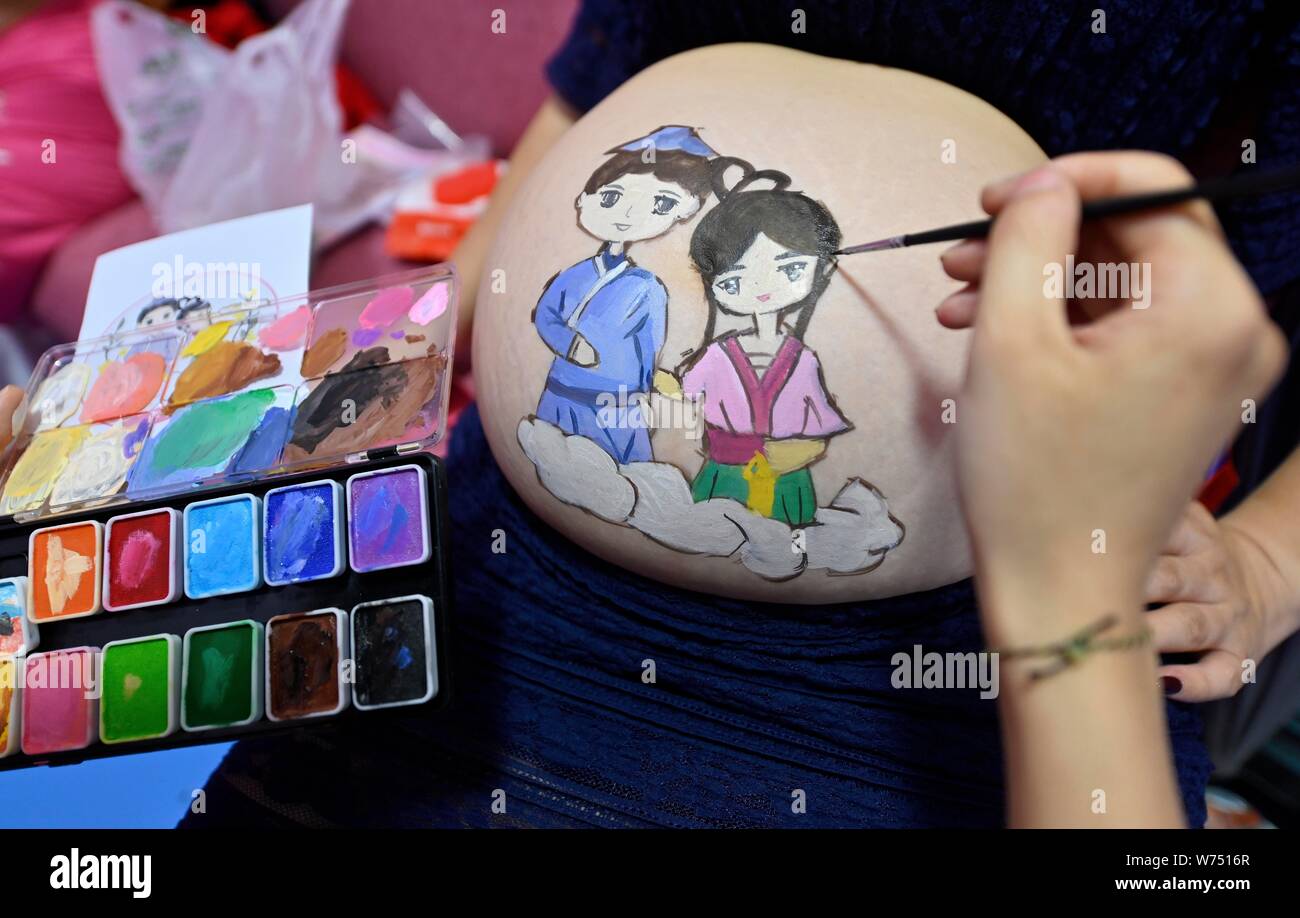 Pregnant Beijing High Resolution Stock Photography and Images - Alamy