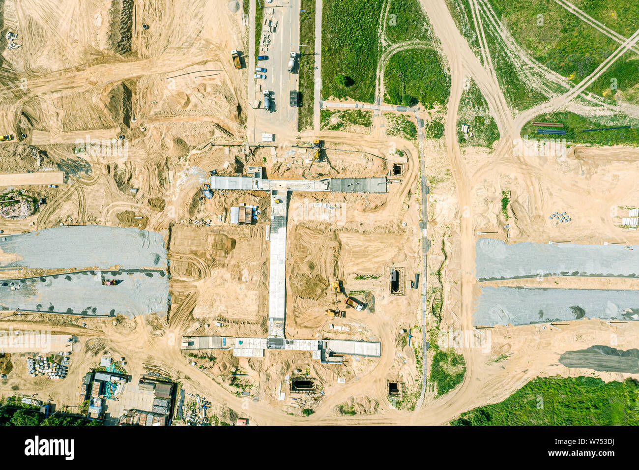 Construction site drone hi-res stock photography and images - Alamy