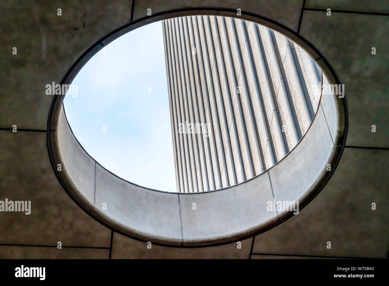Round skylight hi-res stock photography and images - Alamy