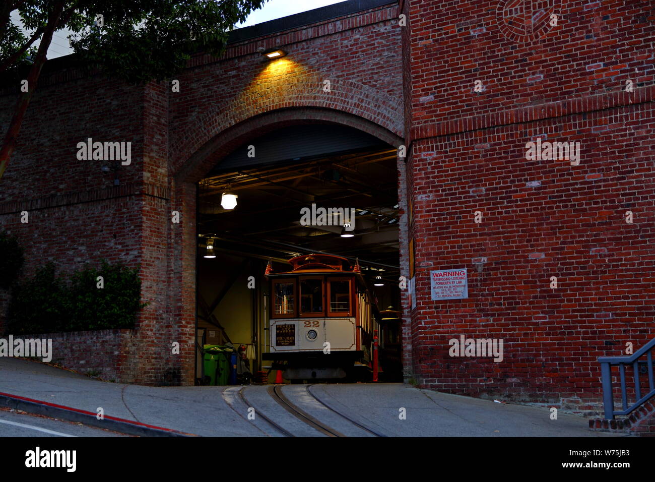 Cable Car Garage and museum in San Francisco CALIFORNIA, USA Stock ...