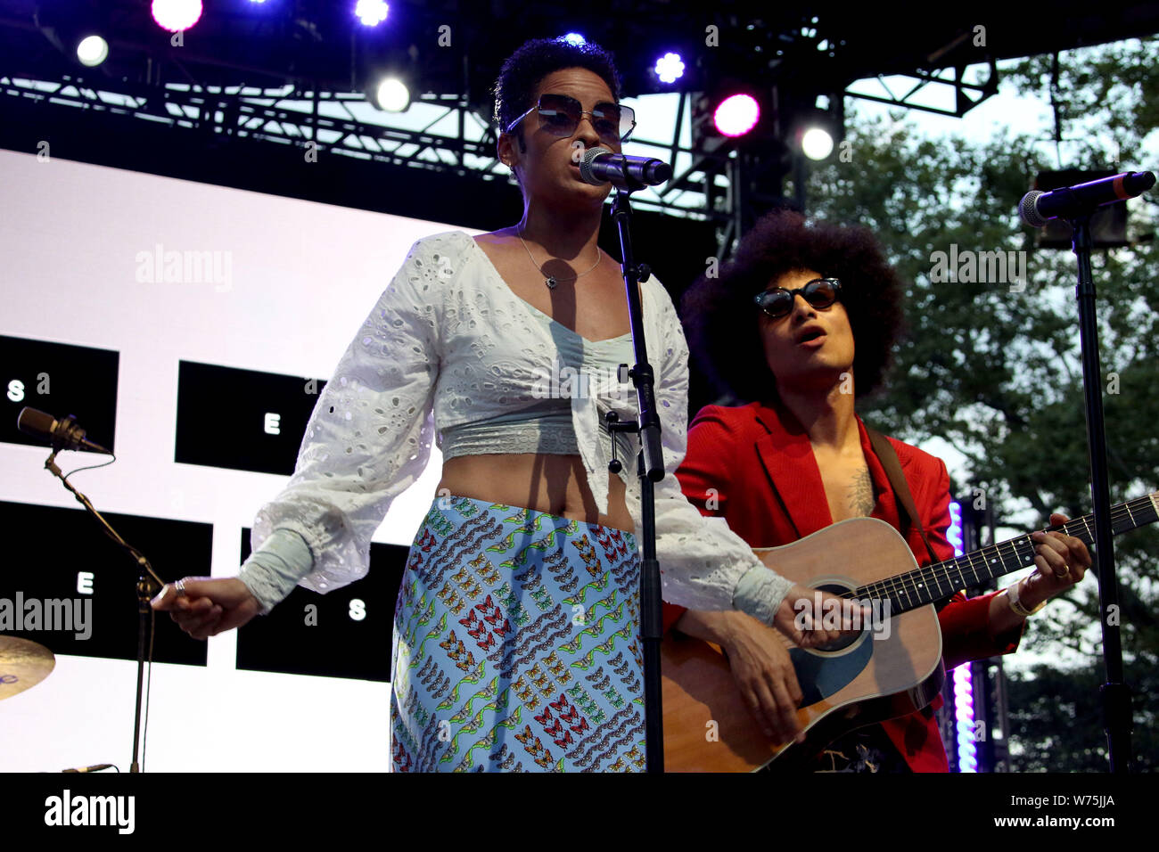 Bill withers kori hi-res stock photography and images - Alamy